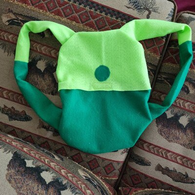 Melodia the Songwing, the Rainbow Dragon Costume and Hat Rescue Riders ...