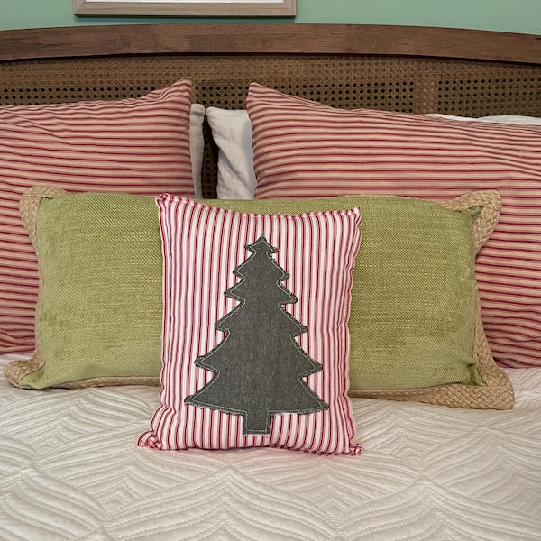 Christmas Tree Pillow / Farmhouse Christmas Decor / Bench Pillow ...