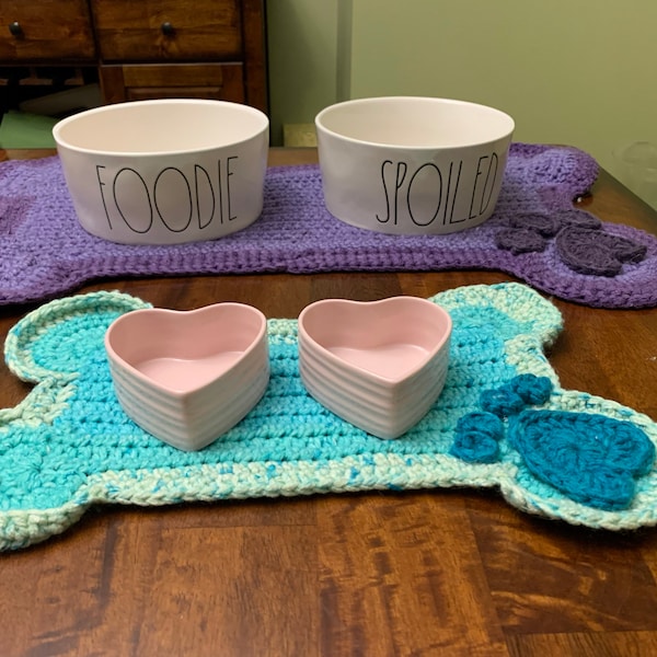 Crochet PATTERN - Dog Bone Pet Placemat, Dog Mat With Paw Print, Pet ...