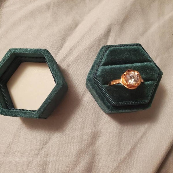 Dark Emerald Green Velvet Wedding Ring Box, Hunter Green Velvet Ring ...
