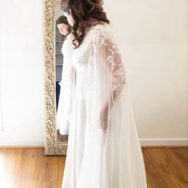 Luxury Bead Bridal Juliet Veil Lace Beaded Short Wedding Cap Veil ...