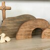 Empty Tomb Display / Empty Tomb Easter Decor Easter Creche Resurrection ...
