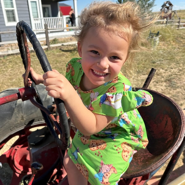 Groovy Cat Pete Inspired Button Down Shirt - Etsy