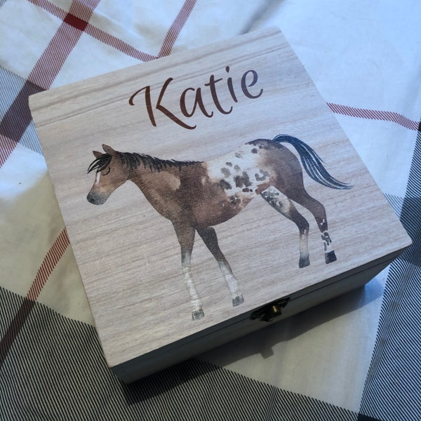 Horse Box Rosette Storage Memory Box - Riding Stables - Personalised ...