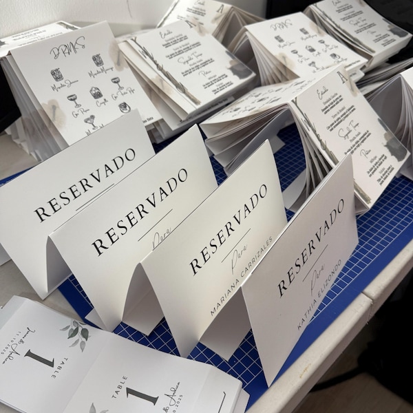 Reserved Seat Sign for Wedding, Minimalist Folded Reserved Tent Card ...