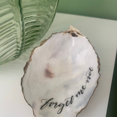 Love Life Live . Oyster Shell Calligraphy . Word Art . Beautiful ...