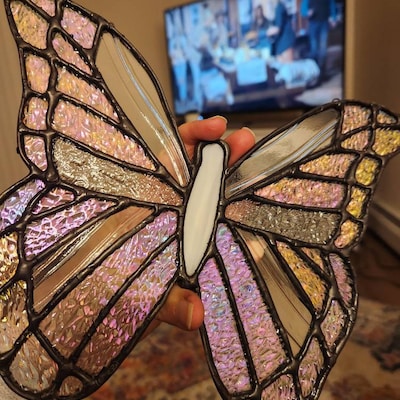 Wavy Flower Stained Glass Pattern Stained Glass Patterns Stained Glass ...