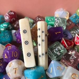 D4 Viking/Medieval Historical Bone Dice Replica | Etsy