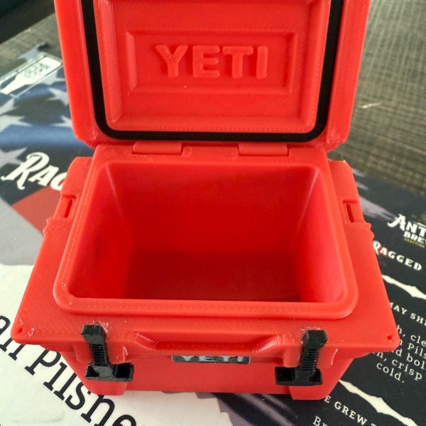 10th Scale Mini Realistic Yeti Cooler Customizable Unique Gift Idea for ...