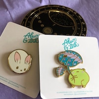 Tiny Alien Enamel Pin - Etsy