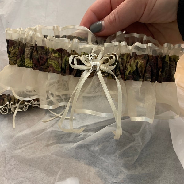 MOSSY OAK Camouflage Wedding Garters Deer Camo Garter Hunter Orange - Etsy