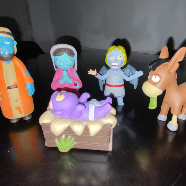 Zombie Nativity Set of 5 Figurines | Resin Christmas Decor | Funny ...