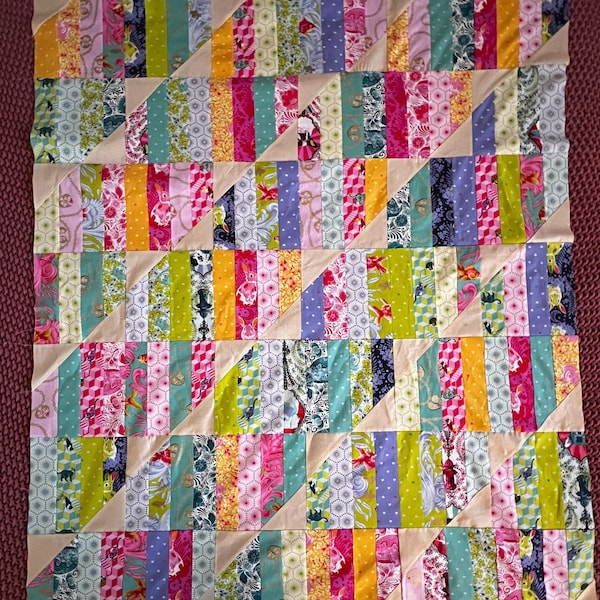 Happy Scallops PDF Quilt Pattern/ Stash Buster Quilt Pattern/ Layer ...