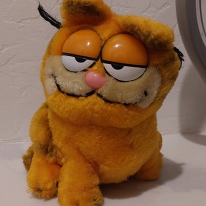 Gorgeous Collectible and Vintage Garfield and Odie Swim Stuffed Animal ...