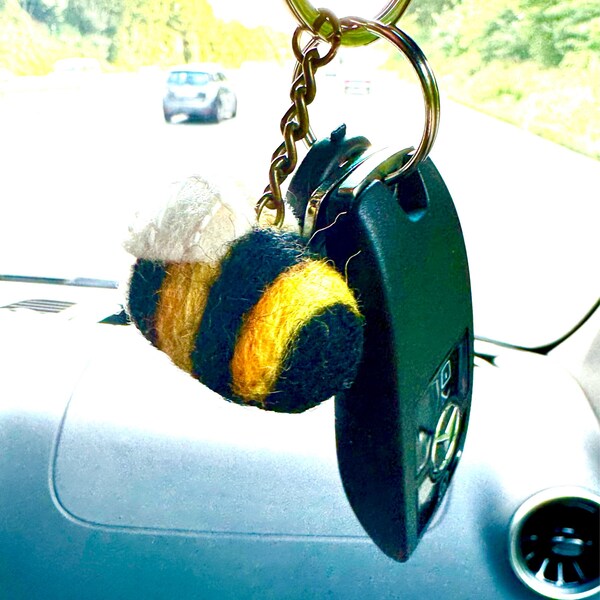 Needle Felted and Hand Embroidered Bumble Bee, Bumble Bee Keyring, Bee ...