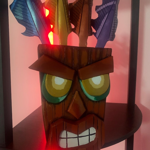 Aku Aku and Uka Uka, Tiki Mask, Crash Bandicoot - Etsy