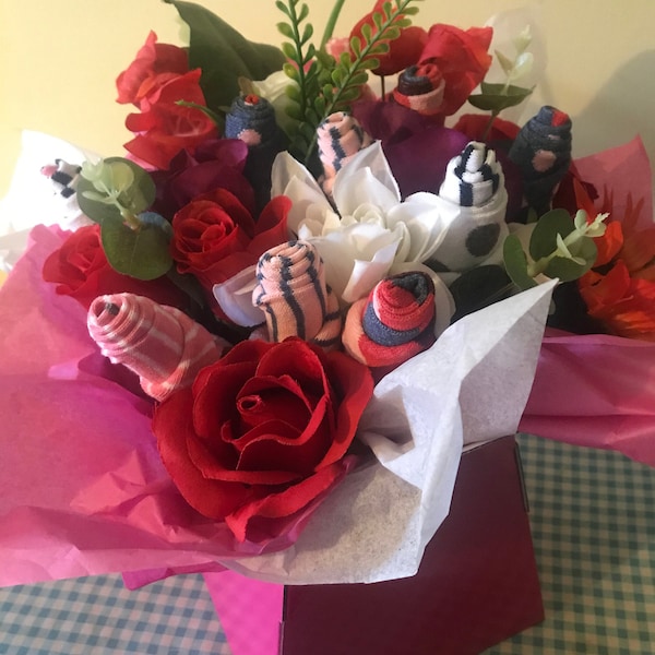 SOCK FLOWER BOUQUET - Handmade Sock Bouquet - Personalised Sock Bouquet ...