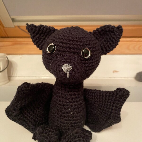 Bat Crochet Pattern PDF - Cute Halloween Crochet Bat Amigurumi Pattern ...
