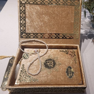 Silver & Black Quran Set, Velvet Quran Set Acrylic Mirror, Free Quran ...