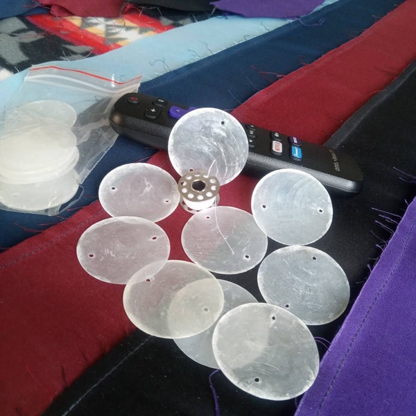 20-150 Pcs Natural Capiz Shells / 0/1/2 Holes /30/ 40/50/60/65/70mm ...