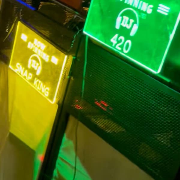 Now Streaming Personalized Illuminated LED Neon Sign Streamer Lights ...