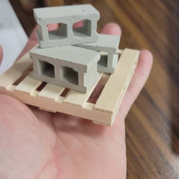 Mini Cinder Blocks Made of Cement With Pallet - Premium Quality - 1/12 ...