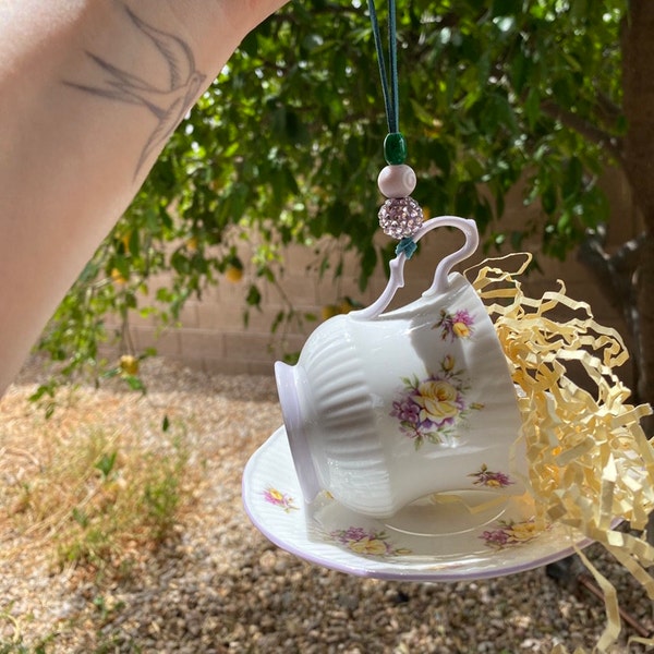 Cottage Tea Pot Garden Decoration, Kitchen Decor, Upcycled Tea Pot ...