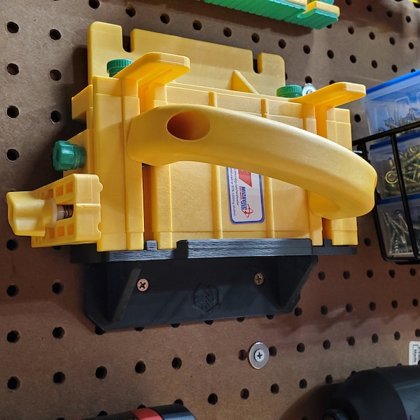 The Grr-ripper Gripper! Vertical Storage for the Microjig Grr-ripper ...