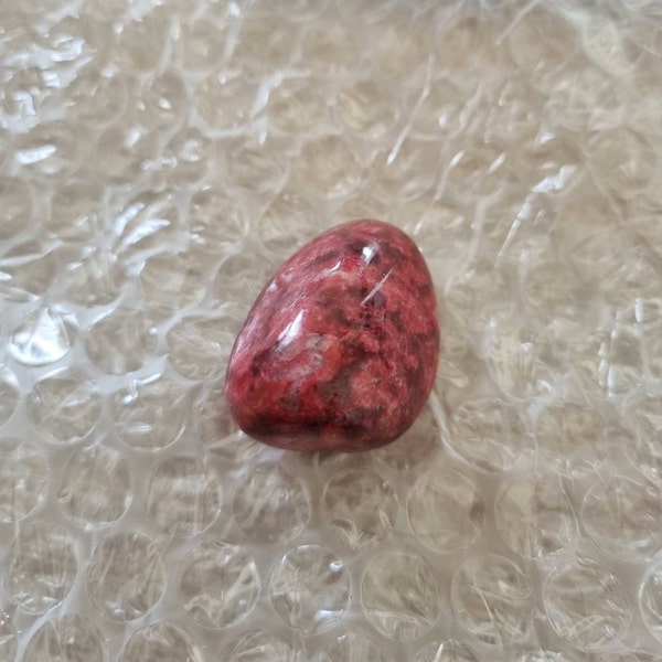 Trinity Stone Pyramid ~40mm | PYV447 - Etsy