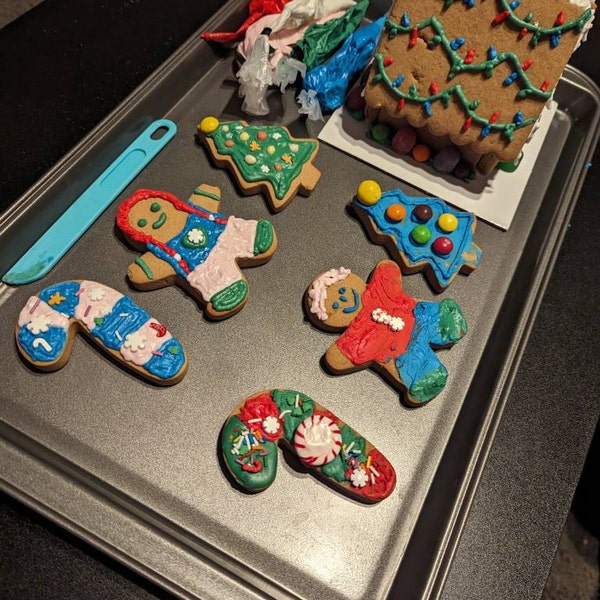 Lucky Charms DIY Cookie Kit Decorate Your Own Sugar Cookies St Patricks ...