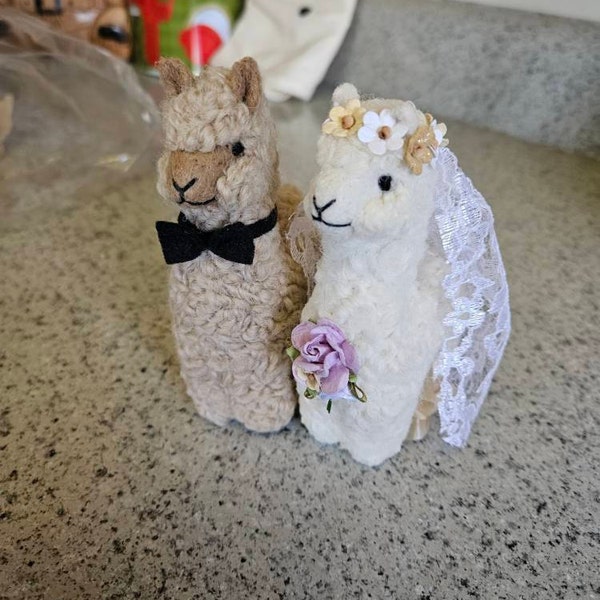 Alpaca Bride Groom Wedding Cake Topper Unique T For Llama Lovers Anniversaries Too
