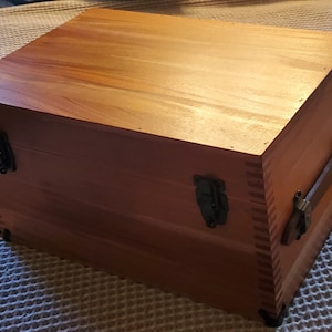 Cedar Wood Box Keepsake Box Wooden Chest - Etsy