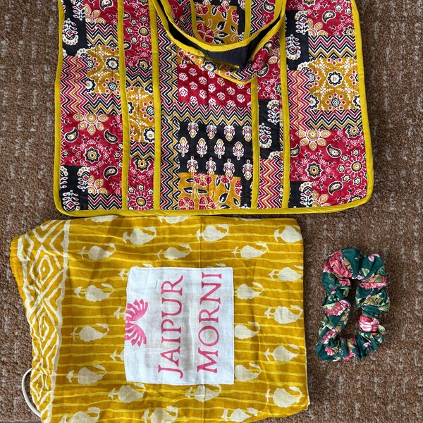 Handblock Print Reversible Quilted Robe| Jaipuri Print Free Size House ...