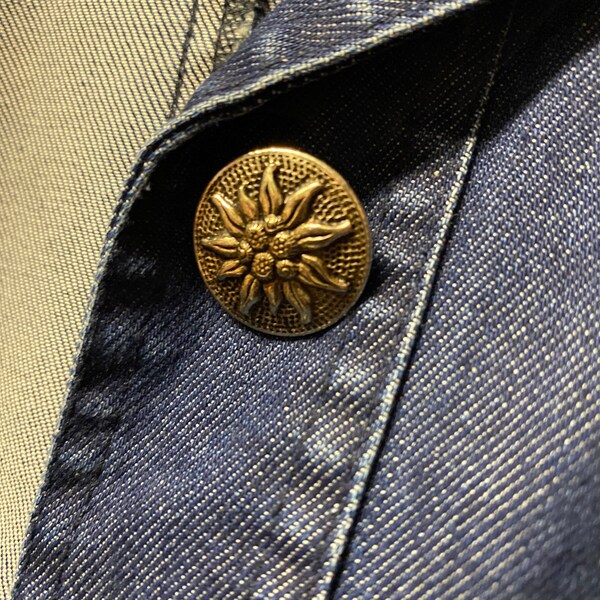 Lot of 42: Antique Buttons With Silver Luster Lots of Variation in Size ...