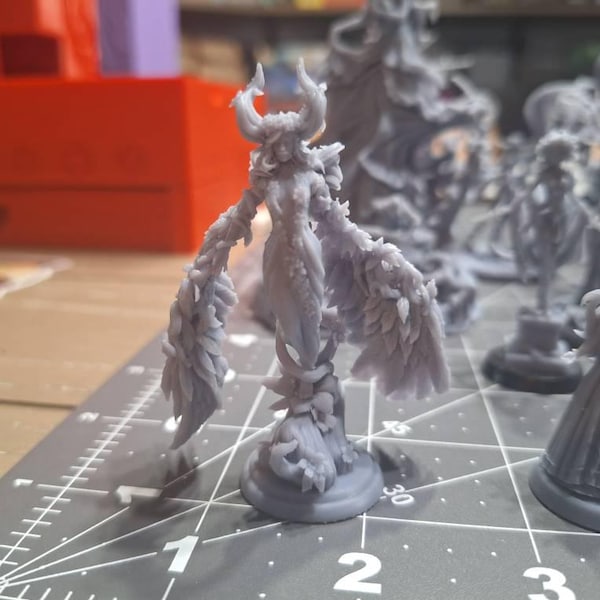 Scythe Warlock - Female Elf Witch - Necromancer Woman - Dnd Mini - Etsy