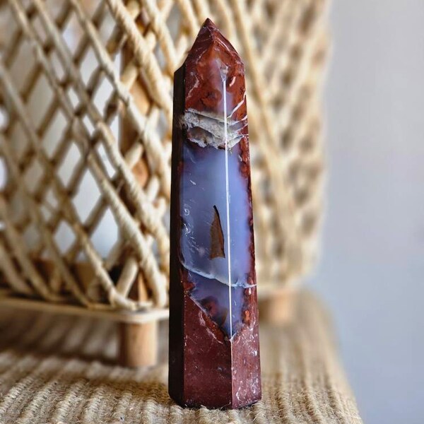 Volcano Agate Natural Crystal Towers | UV Reactive Volcano Agate | UV ...