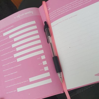 Positive Book to Boost Your Happiness, Mental Health, Confidence and ...