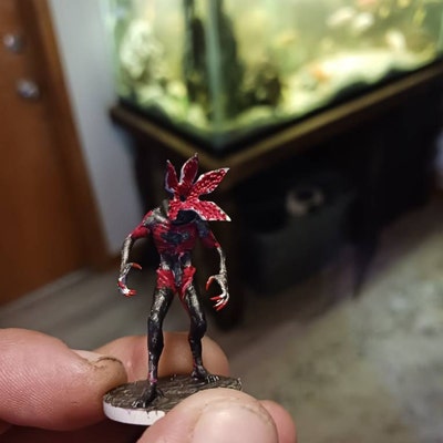 BEHOLD the Demogorgon Miniature Hand Painted or Primed Stranger Things ...