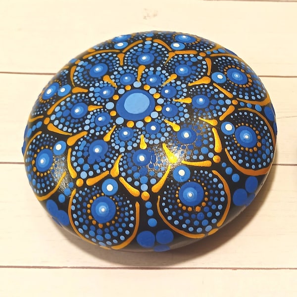 Digital Dot Mandala Flower Pattern Sapphire Dreams Delicate Dots Andrea ...