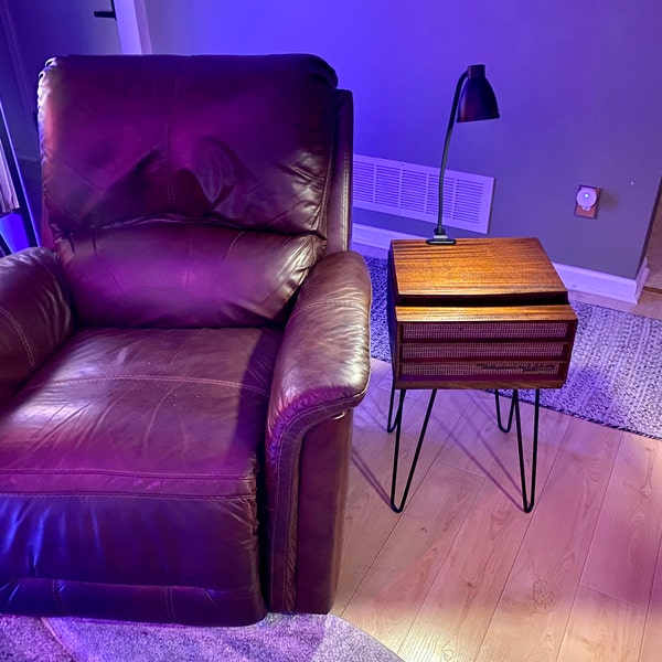 Vintage American Broadcast Radio on Cast Iron Legs - Radio No Longer ...