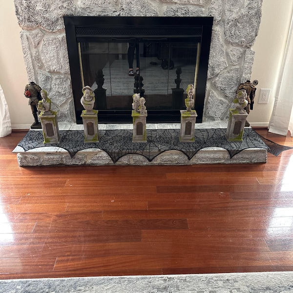 3D Printed Haunted Mansion Statues - Etsy
