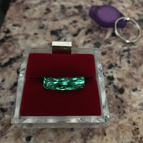 Carbon Fiber Glow in the Dark,men's Wedding Ring,green Glow Ring,bridal ...