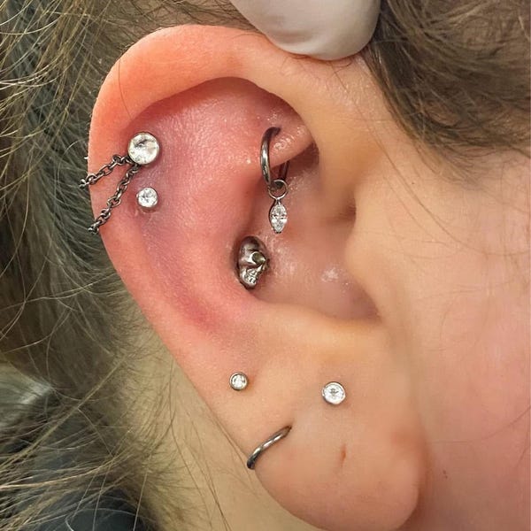 Titanium Flower Vertical Dangle Hidden Helix Chain Piercing, Threaded ...