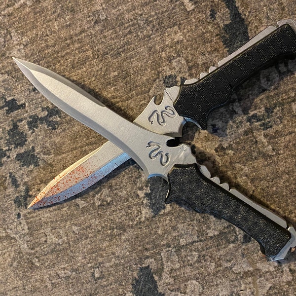 Resident Evil 4 Remake Cosplay Knives Prop - Etsy