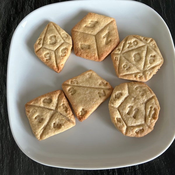 Dice Set of 6 RPG Medieval Fantasy Dnd D&D Dungeons and Dragons Cookie ...