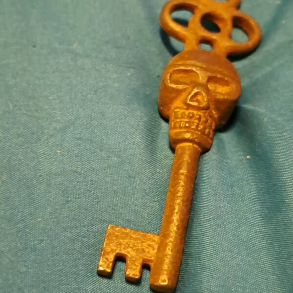 Cast Iron Skeleton Key Medium - Etsy