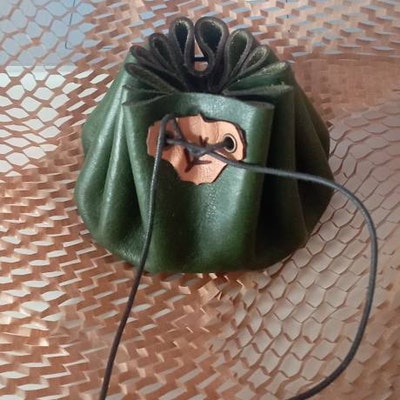 Dice Holder and Dice Roller Scroll in Wood and Leather for - Etsy