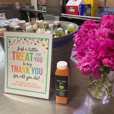 Treat for You to Say Thank You for All You Do Sign Employee ...