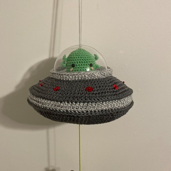Crochet Kit Lalylala UFO Amigurumi Diy Music Box, Flying Saucer, Alien ...