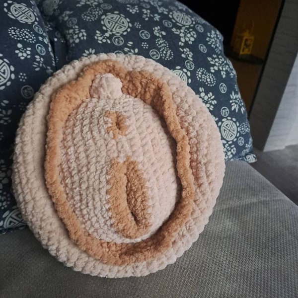 Crochet Pattern Teddy Bear Curtain Tieback, Bear With a White Nose and ...